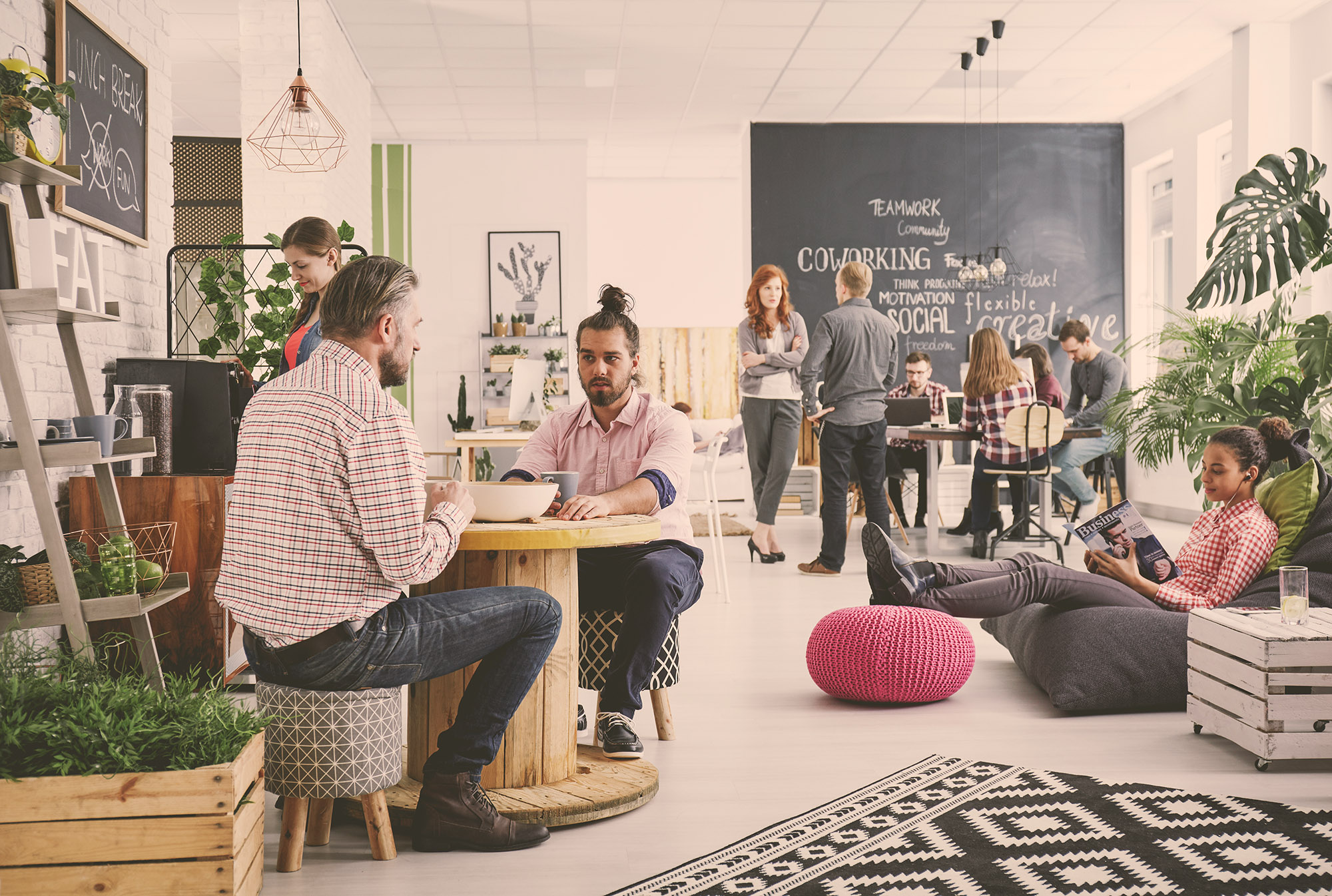 Coworking-Spaces: Das Wichtigste zum Sharing von Büroräumen in Kürze